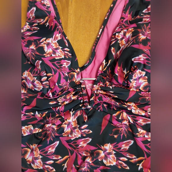 Adore Me | Swim | New Nwt Adoreme Plus Sz Andria Contour One Piece ...